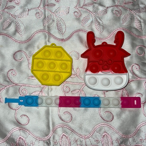 Toys | Fidget Toy Bundle Nwot | Poshmark